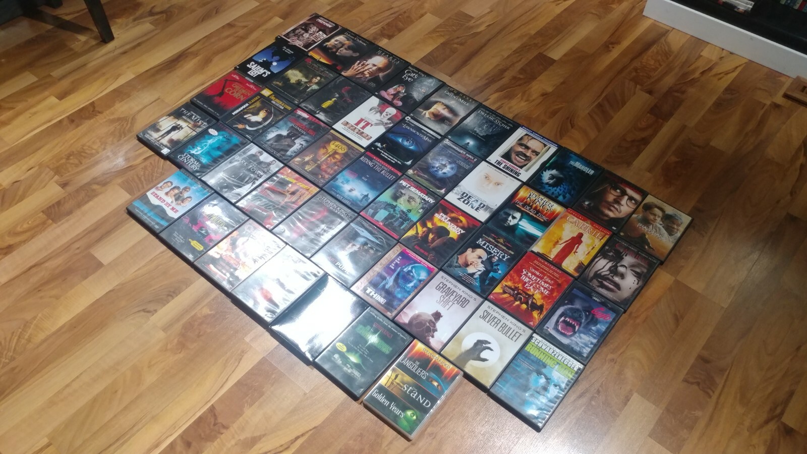 Stephen King 52 DVD Movie Collection > Cujo Misery Carrie Christine ...