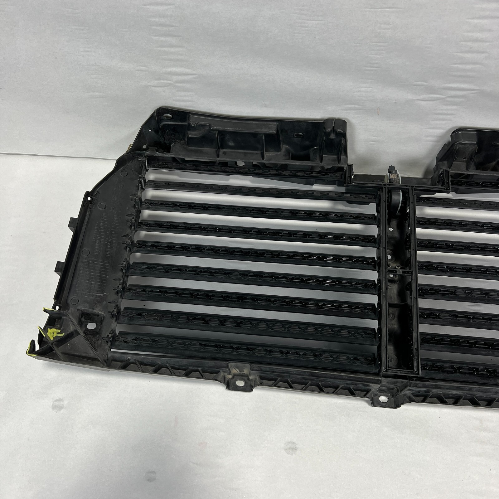 OEM 2015 2016 2017 Ford F-150 Upper Radiator Grille Air Shutter FL3Z ...