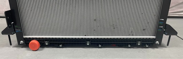 Freightliner Radiator Assembly (see No Txe-1003850d for sale online | eBay