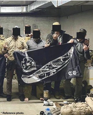 *Sealed RARE* Forward Observations Group FOG Black & White Canoe Club ...