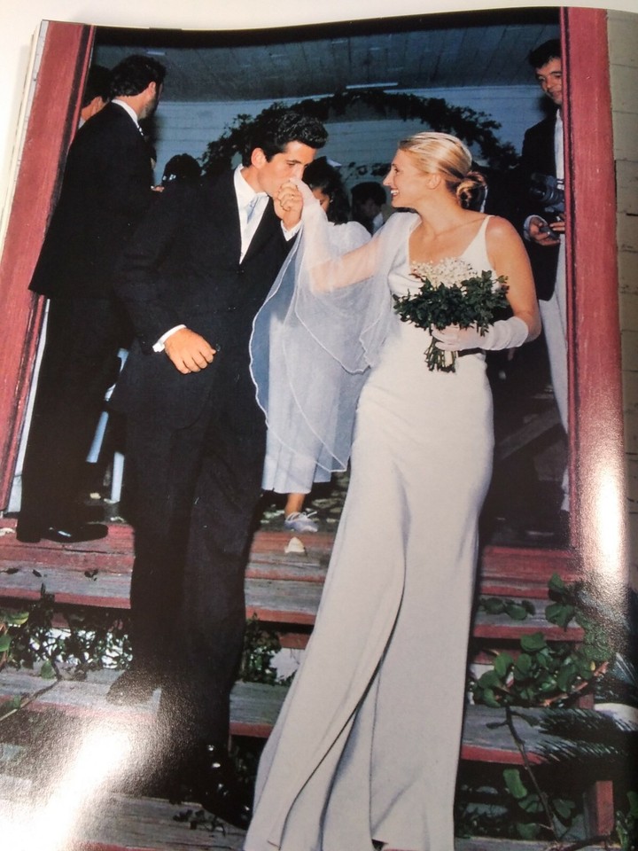 JFK Jr. Life Album Vtg 2000 Kennedy Photos Rare JLo MJ Serena Mia Year in Pics | eBay