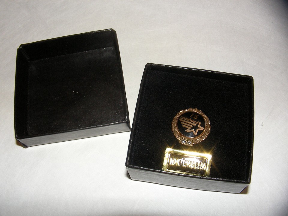 10k Gold Lockheed 15 Year Employee Service Award Pin/Lapel Tie Tac w ...
