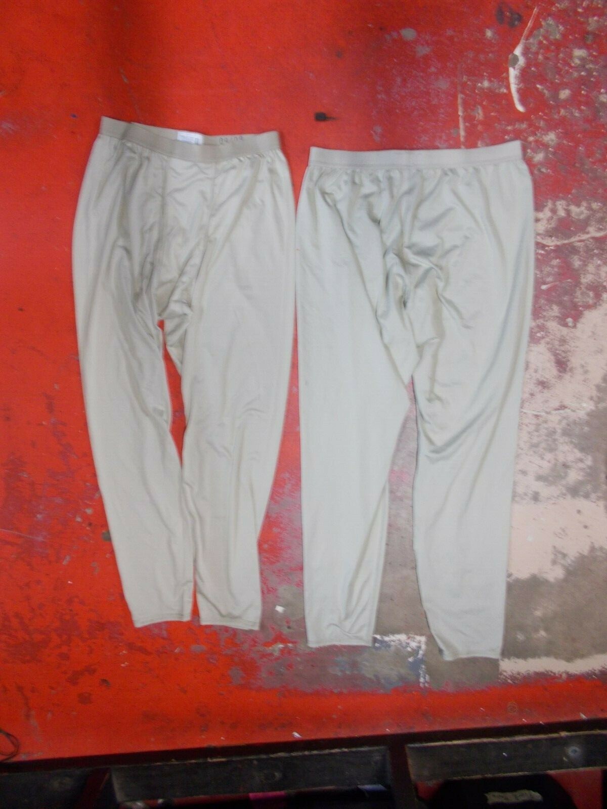 Gen III ECWCS level 1 Silk Thermal Tan Bottom Set of 2 Medium Regular ...