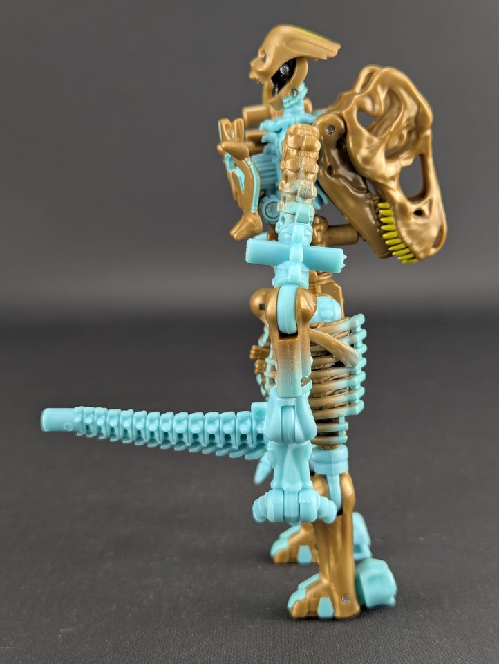 Transformers Generation Selects Transmutate complete Hasbro WFC Kingdom ...