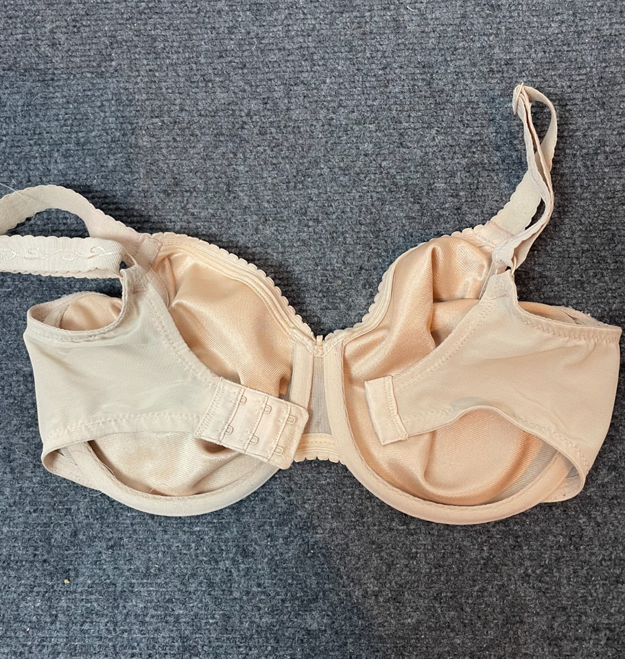 Wacoal Simple Shaping Full Coverage Minimizer Bra 857109 Color Beige ...