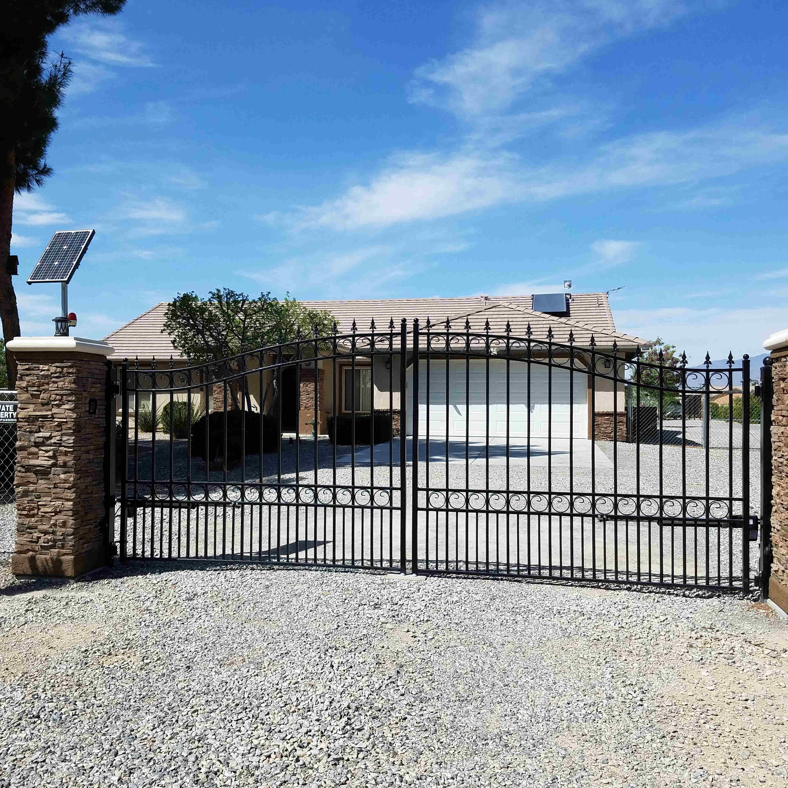 ALEKO Yard Garden London Style Ornamental Steel Dual Driveway Gate 12 ...