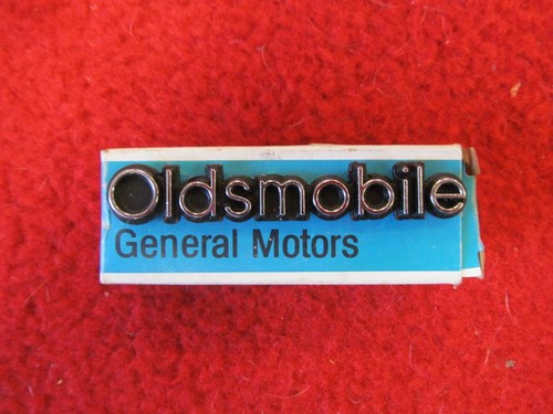 1978–1984 Olds Cutlass Delta 88 NOS GM Grille Script Emblem # 22511532 ...