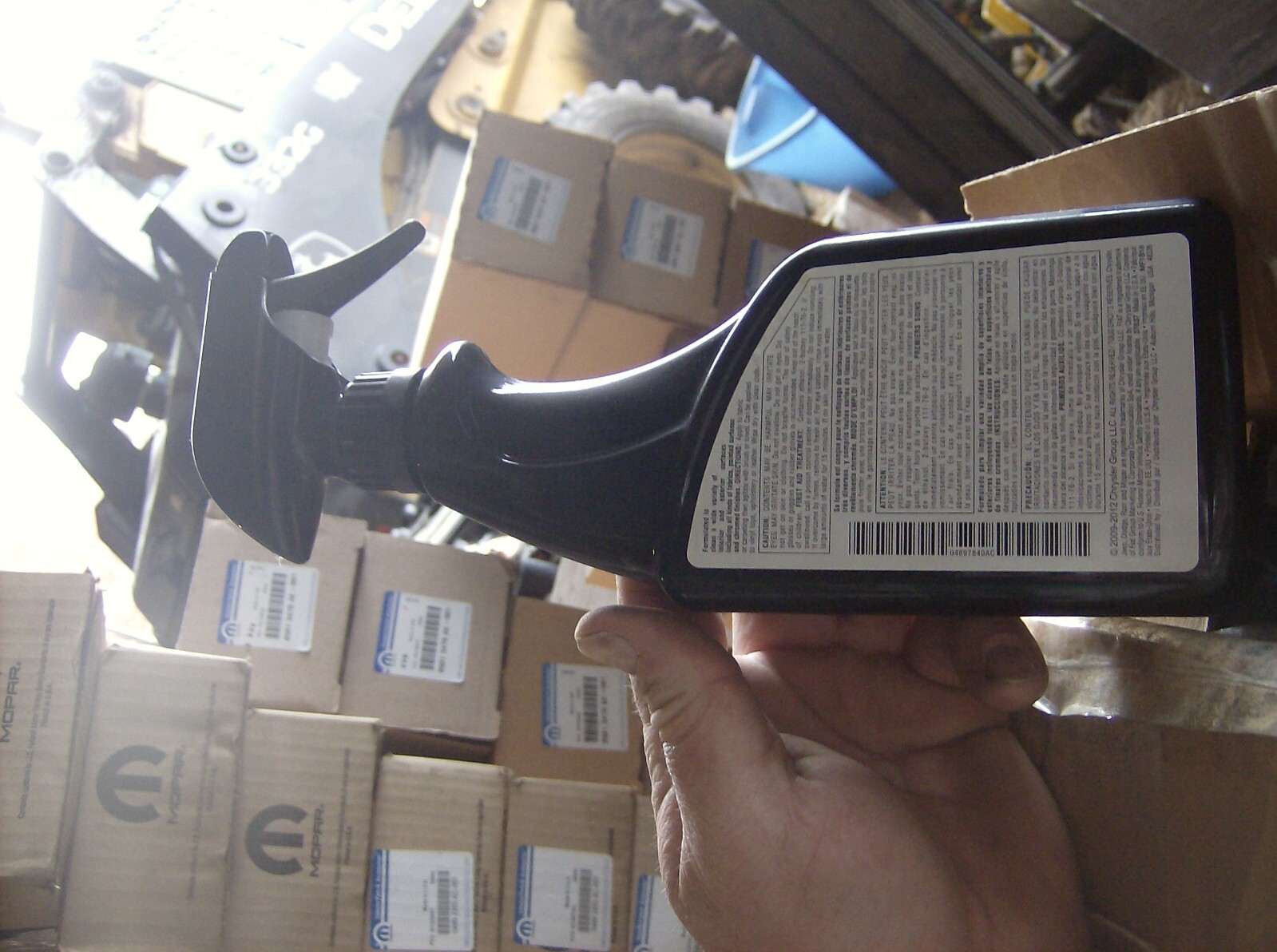 GENUINE MOPAR 04897840AC TOTAL CLEAN 16 OZ BOTTLES BOTTLES for sale ...