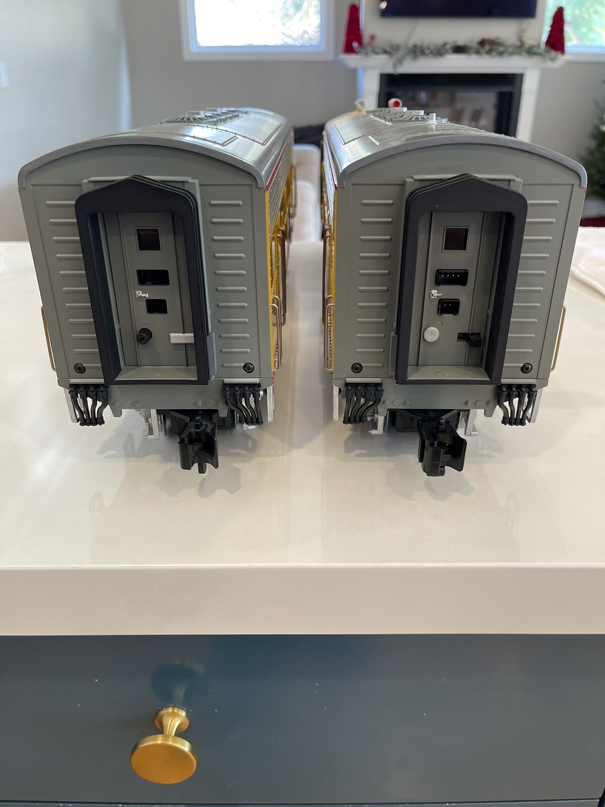 LGB 23570 & 23582 F7 A&B Powered Custom Union Pacific Diesel ...