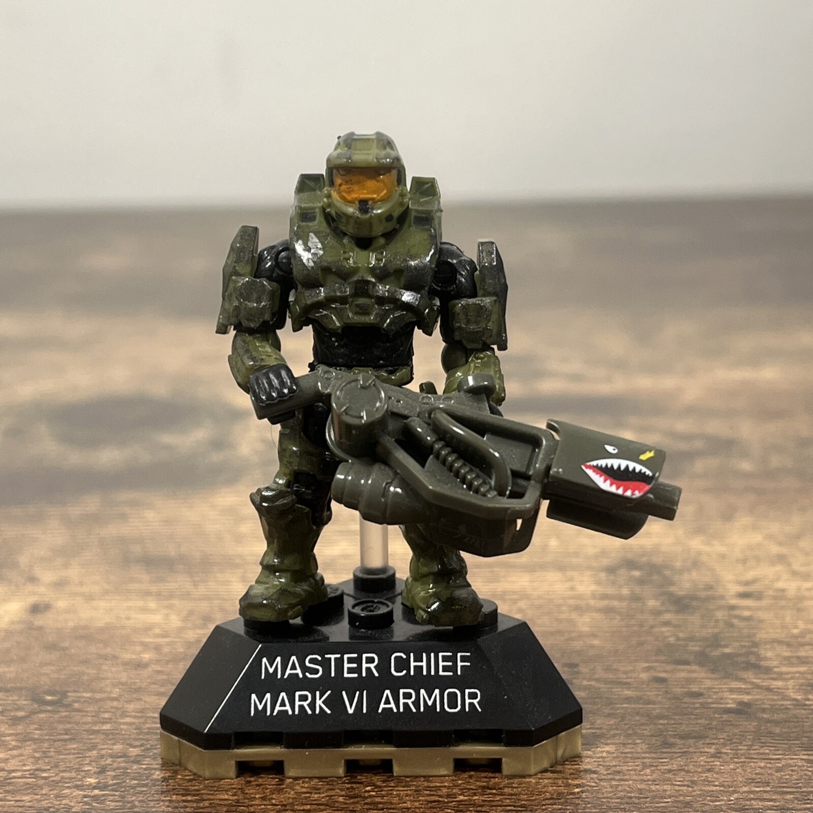 Halo Mega Construx Bloks Master Chief Mark VI Armor Figure Heroes ...