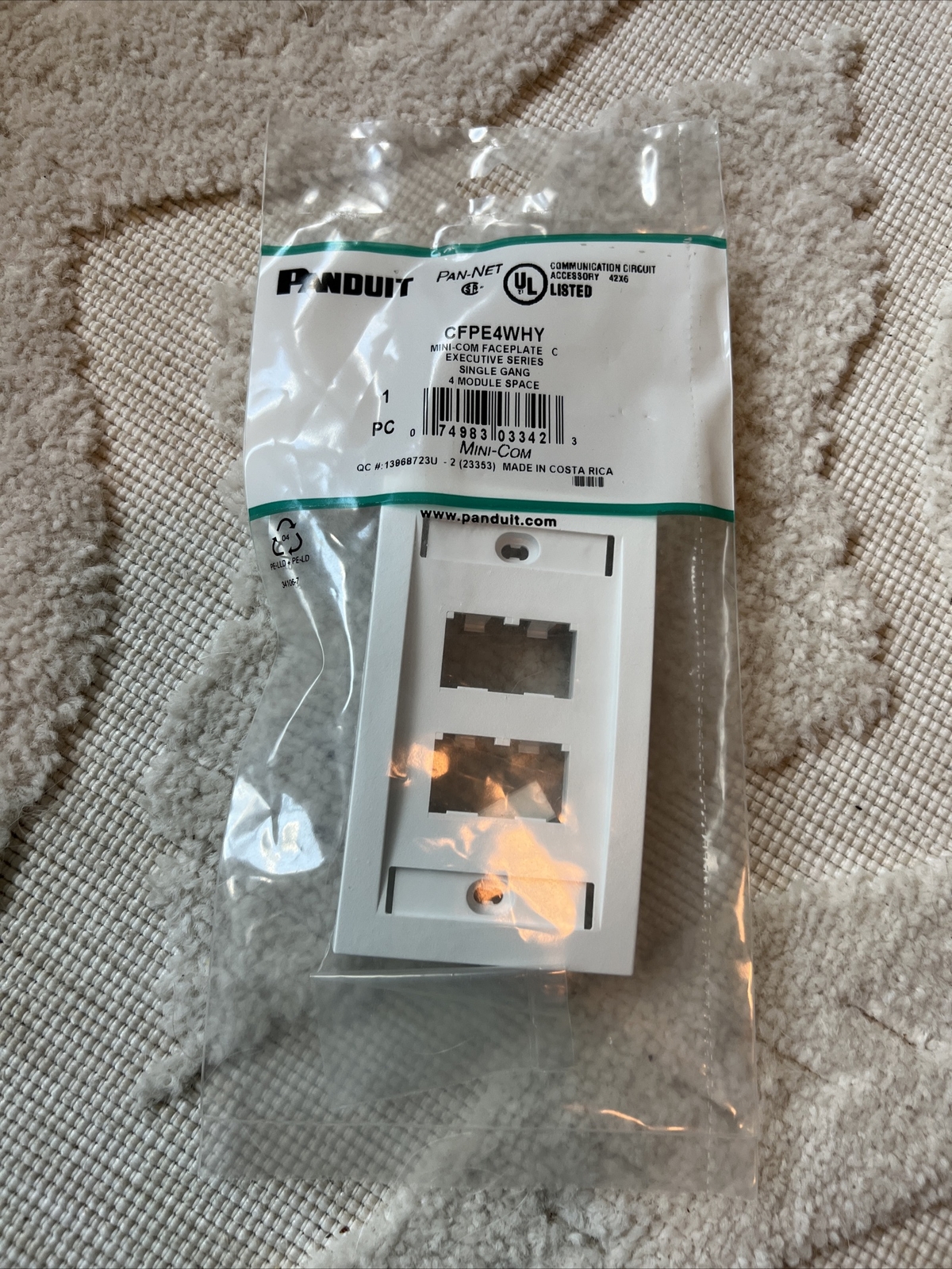 Panduit Cfpe4why Wall Plate,Single Gang,4 Ports, White | eBay