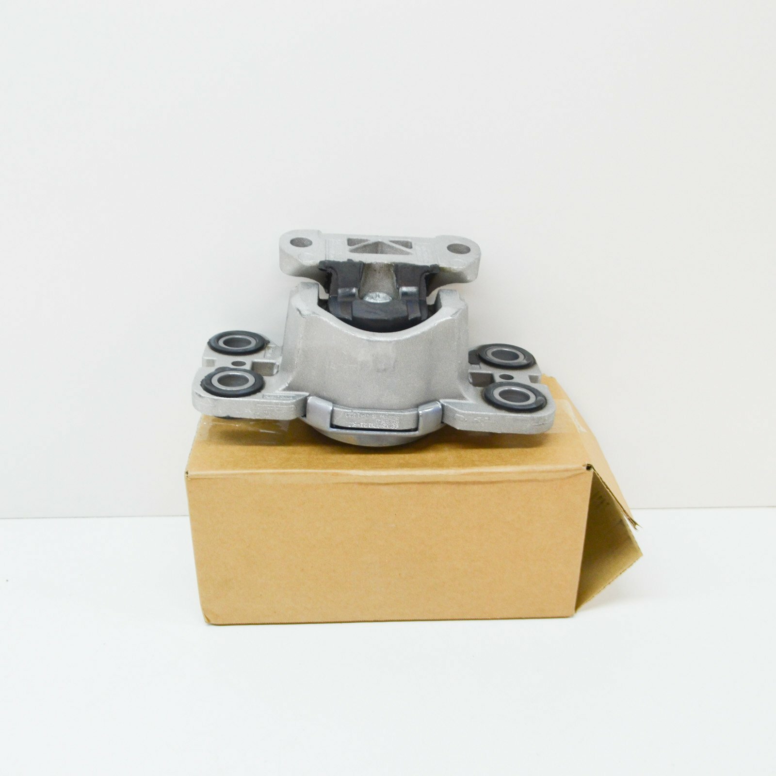 LAND ROVER FREELANDER 2 L359 Gearbox Mount LR062669 New Genuine | eBay