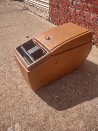 1981-1991 Chevrolet GMC K5 K10 C10 BEIGE CENTER CONSOLE | eBay