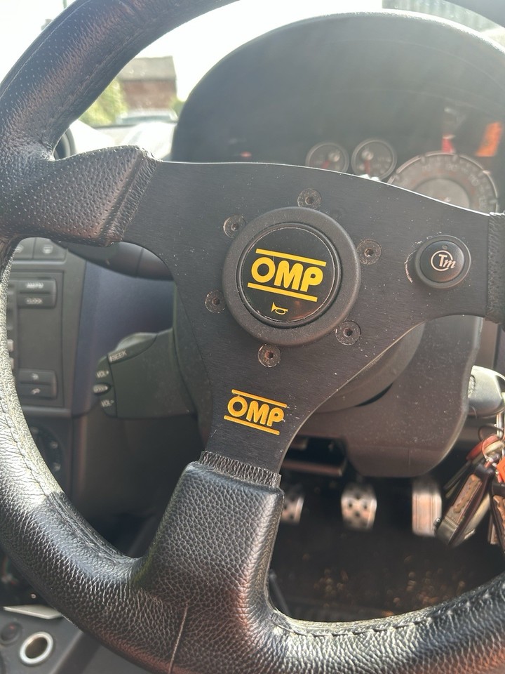 Spares Or Repairs *runs and drives* St150 Ford Fiesta Mk6 LOTS OF MODS ...