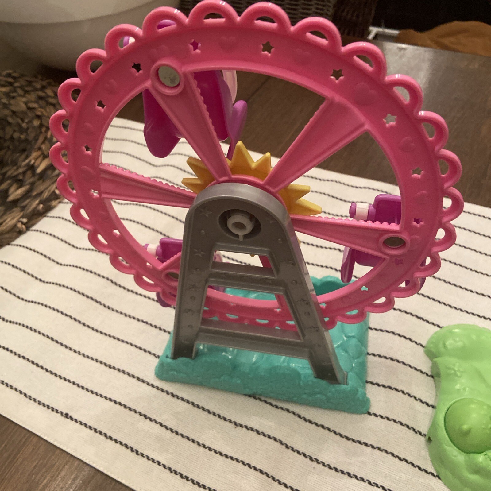 Gabbys Dollhouse Kitty Fairy Garden Treehouse & Barbie Club Chelsea ...