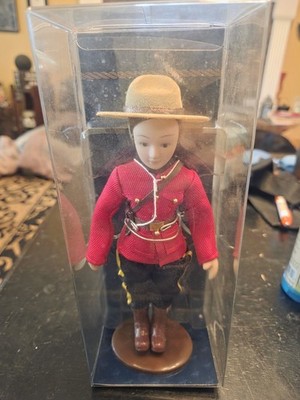Vintage Mountie Royal Canadian Mounted Police Figure Souvenir of Canada ...