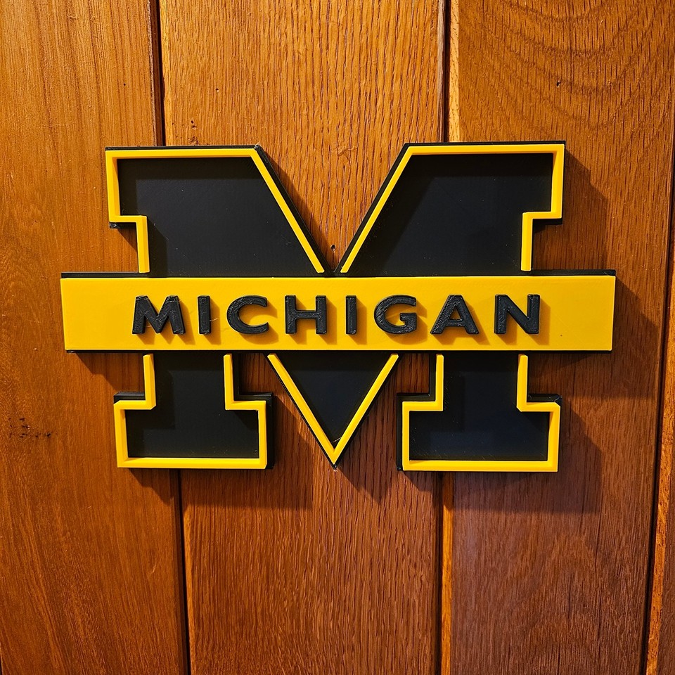 Michigan Wolverines Block M Logo 10” 3D Printed Wall Decor Man Cave Fan ...