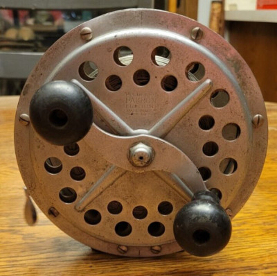 Other - Vintage Pflueger Pakron