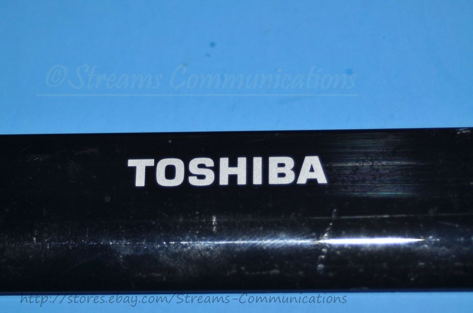 TOSHIBA Satellite A660 A665 A665D Laptop Front LCD Bezel (Frame) w ...