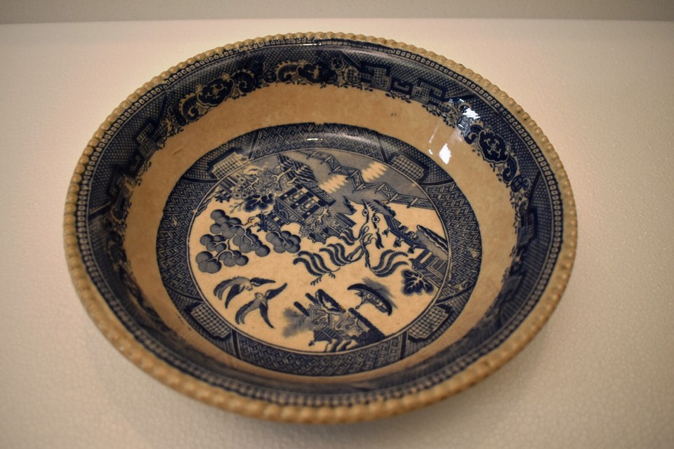 Antique Staffordshire Blue Willow Pattern Bowl Circa 19th Century ...