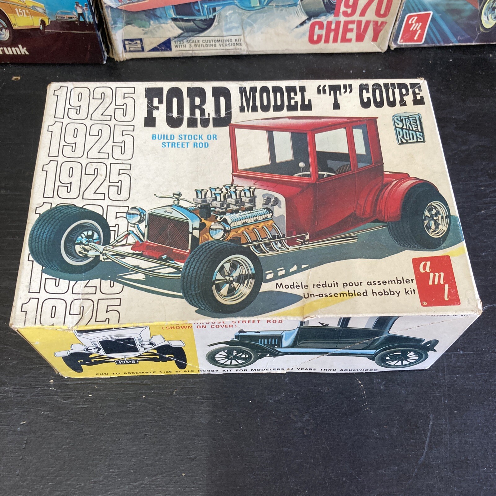 AMT 1925 Ford Model T Coupe Street Rods 1:25 Model Kit Barn Find ...