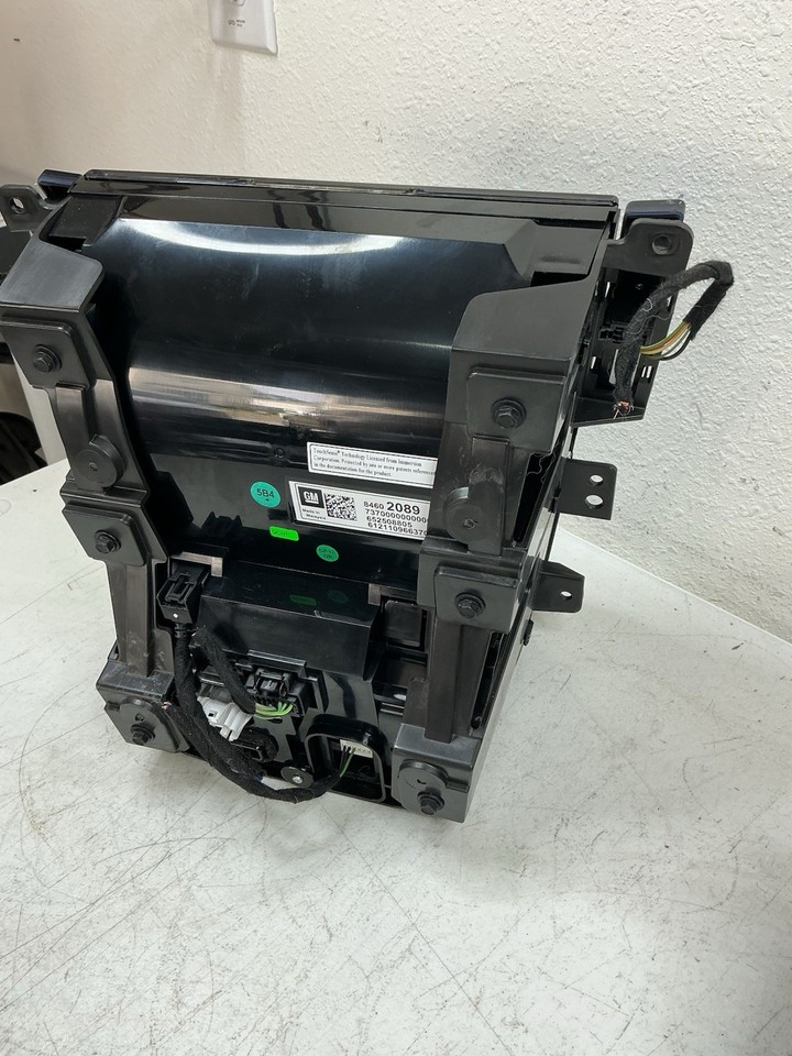 MINT! 2013-2019 Cadillac CTS/XTS Radio Climate Control Panel Display ...