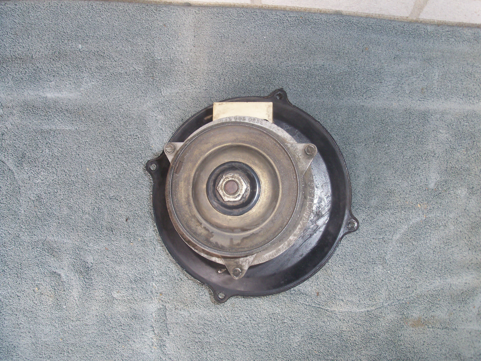 Vw Bug Alternator 14 Volt 50 Amp For Air-Cooled Volkswagen Beetle Ghia ...