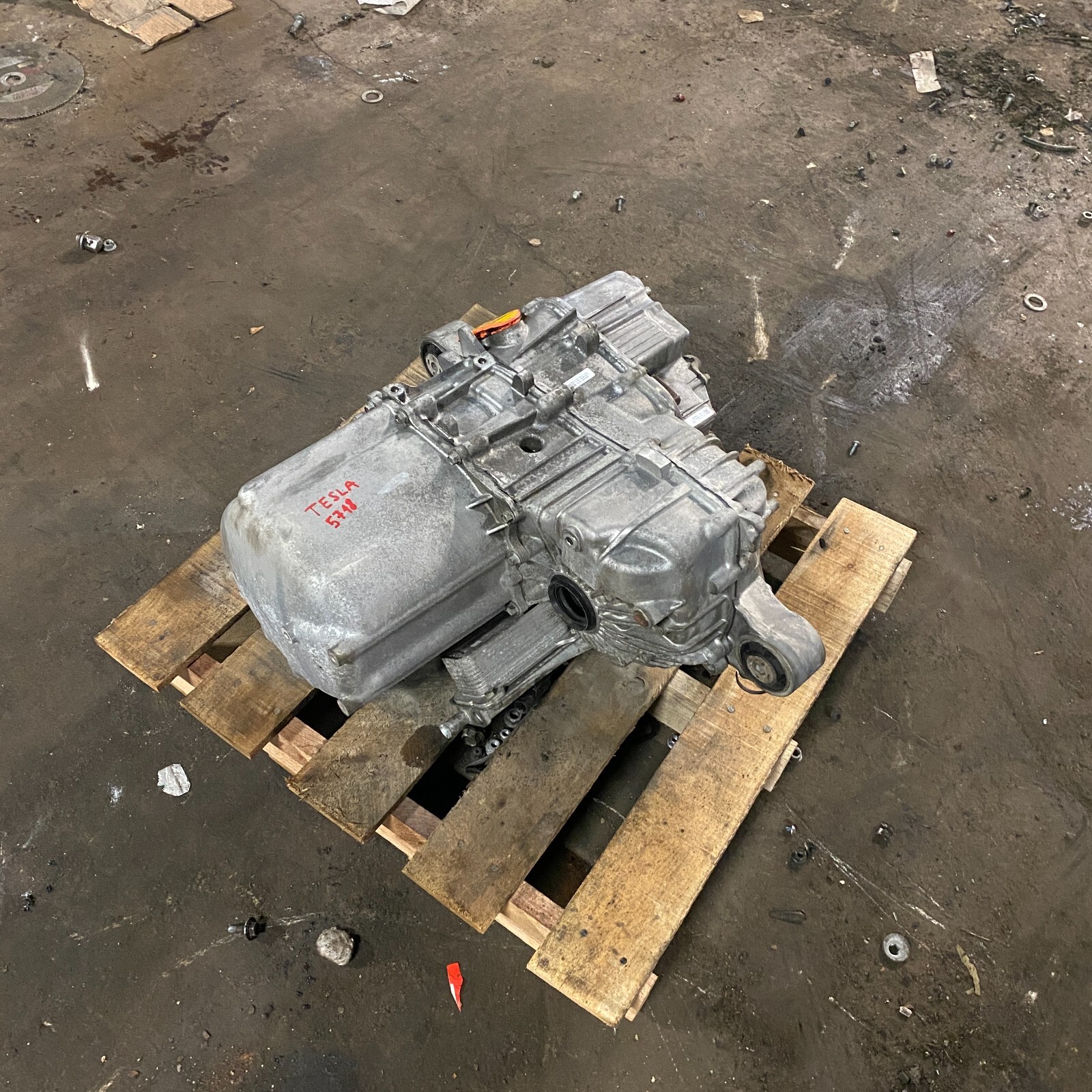 2015 TESLA MODEL S 85D AWD REAR DRIVE UNIT ENGINE ELECTRIC MOTOR OEM ...