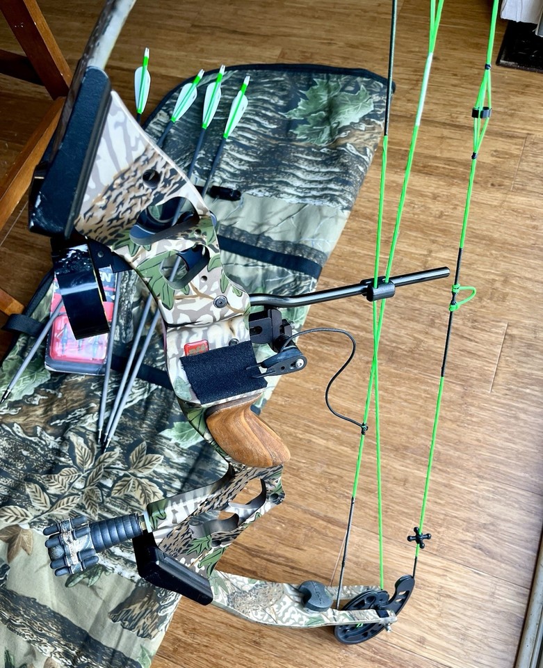 PSE Stingray 50-60# RH Sight Drop Rest Arrows Stabilizer Case New ...