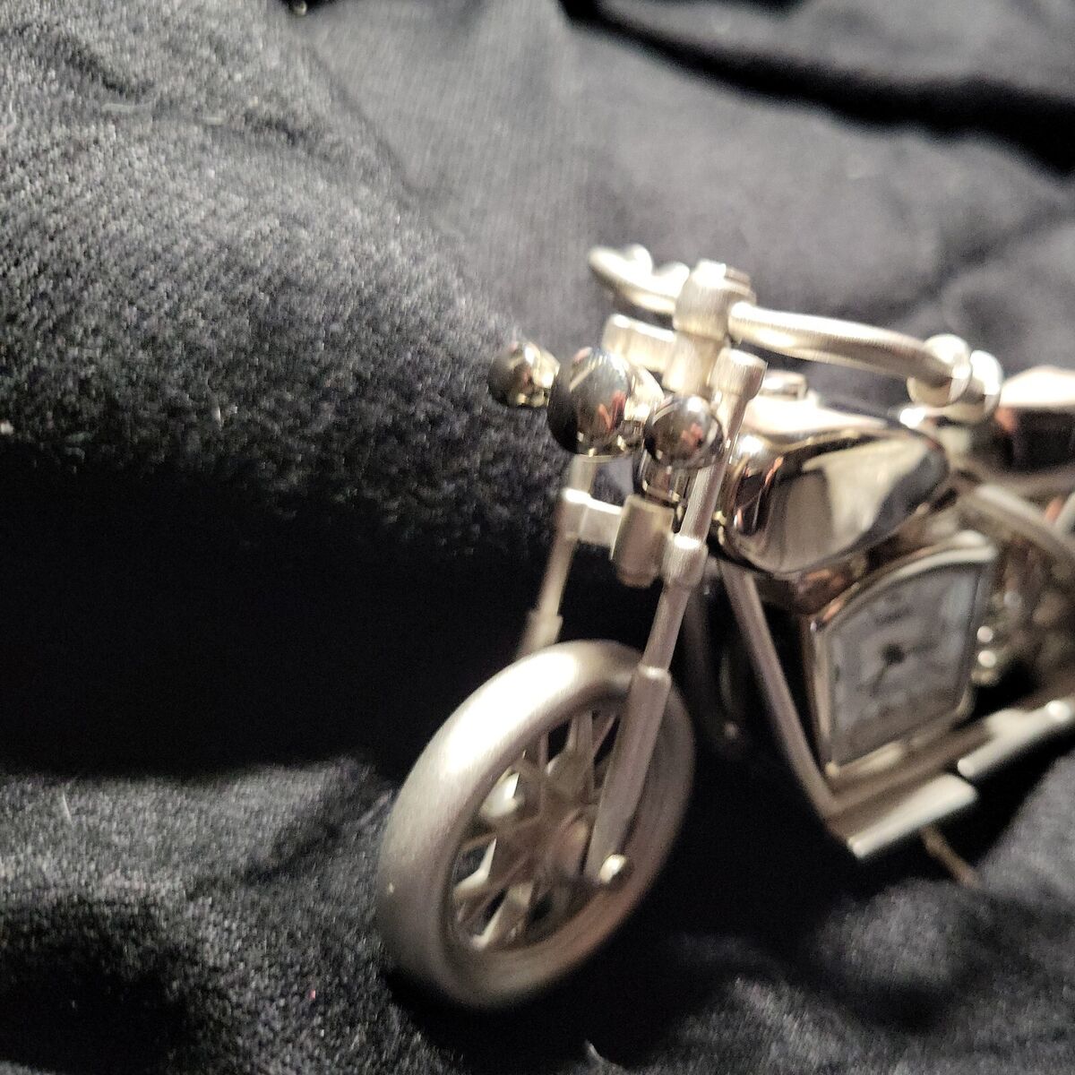 CHROME Harley Davidson Motor Cycle With Timex Clock | eBay CHROME Harley Davidson Motor Cycle With Timex Clock | eBay