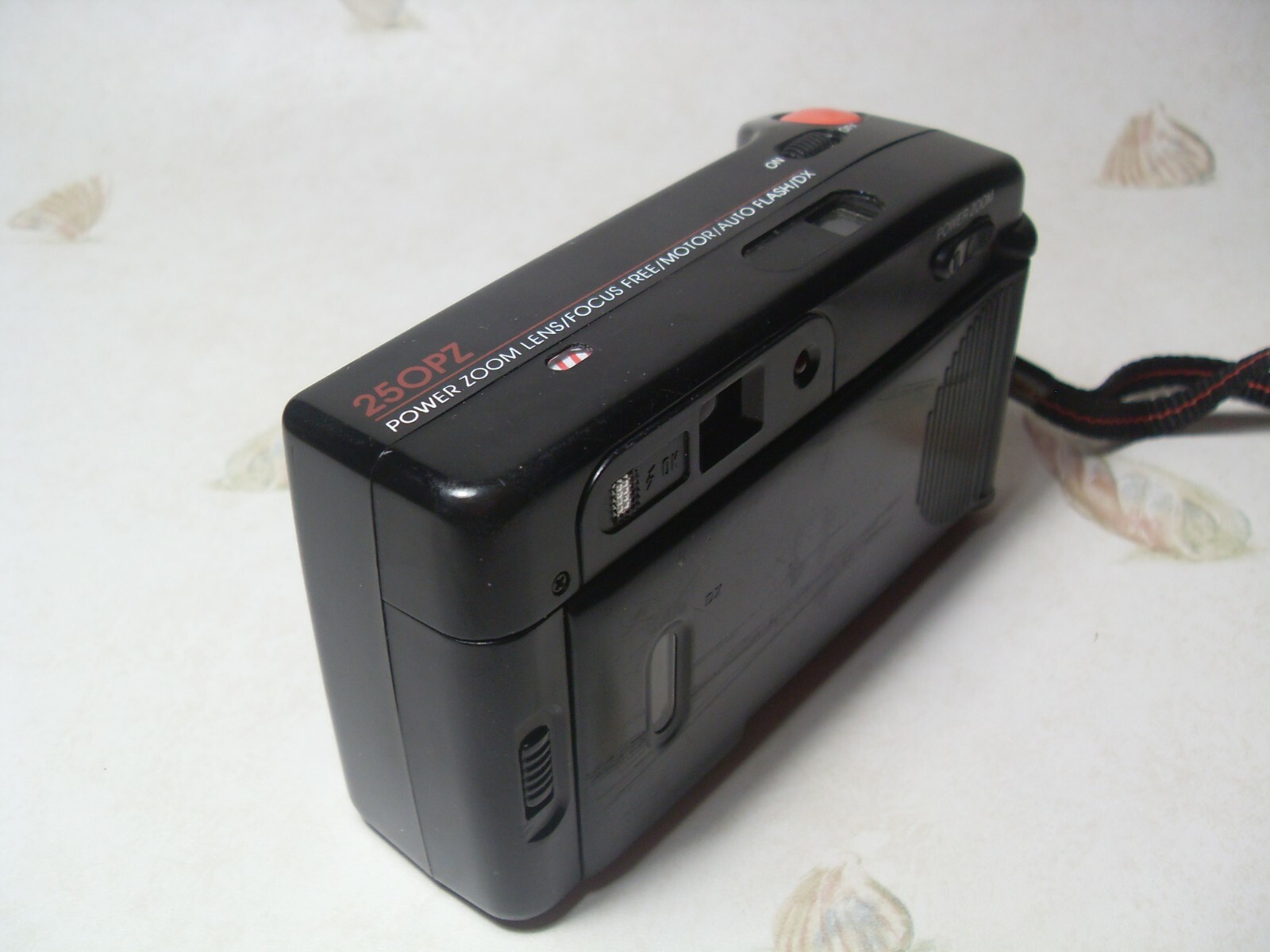 Vivitar 250PZ 35mm Point & Shoot Auto Focus Camera with Power Zoom Lens ...