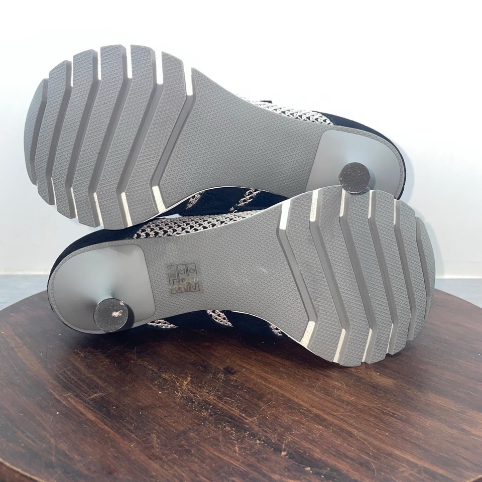 G2U Sneex White Black Suede The Blake Hook Closure Geometric Sneaker ...