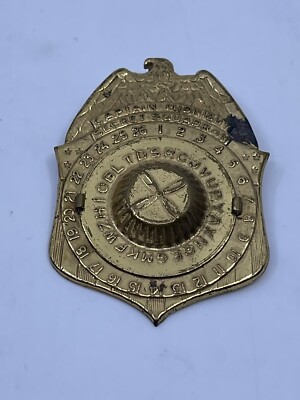 1941 CAPTAIN MIDNIGHT SECRET SQUADRON Decoder Pin Badge Ovaltine ...