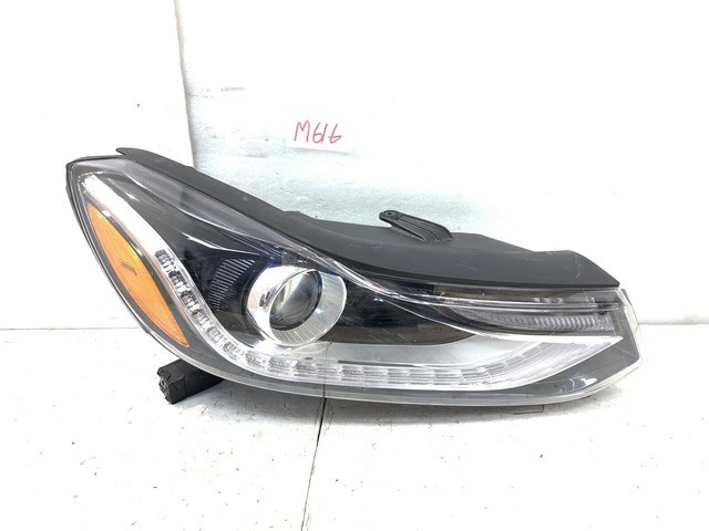 Chevrolet Trax 2017 2018 LED Headlight Right Hand OEM 42725481 for sale ...