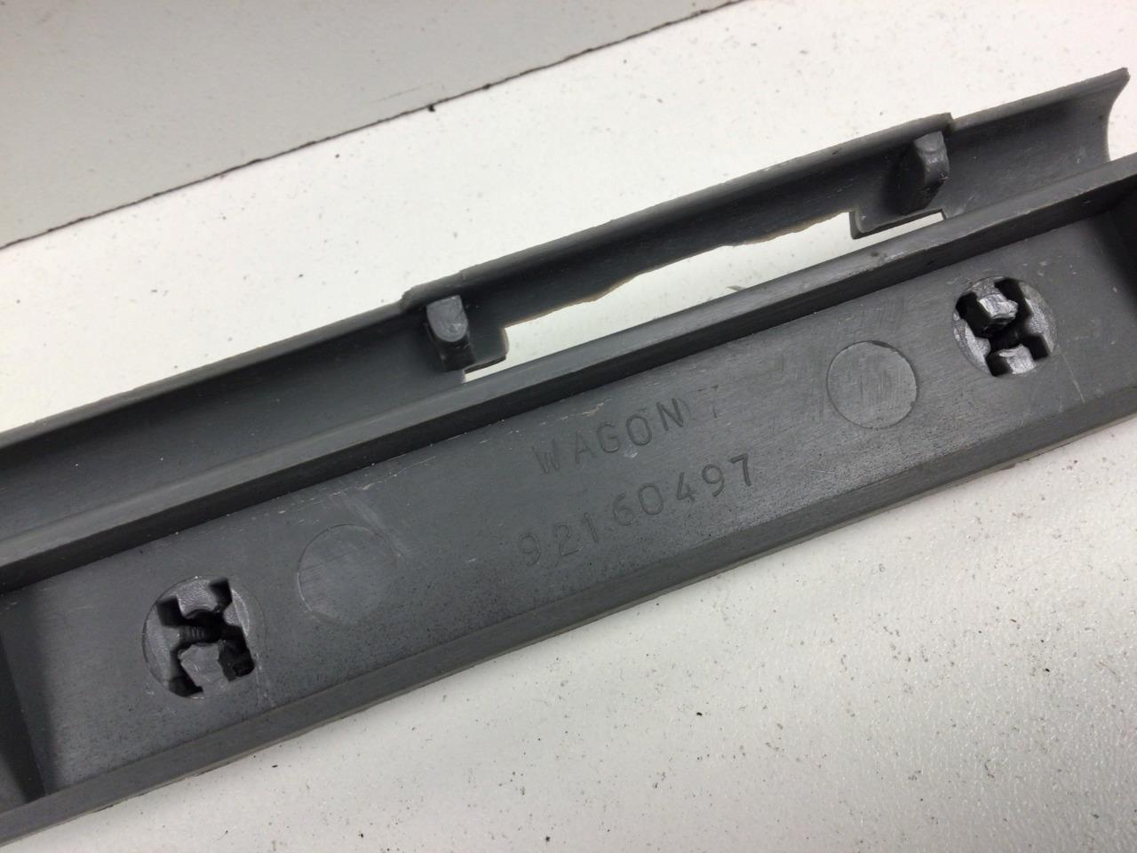 VT VX Commodore Spac SS Calais Berlina rear bumper mount bracket clip ...