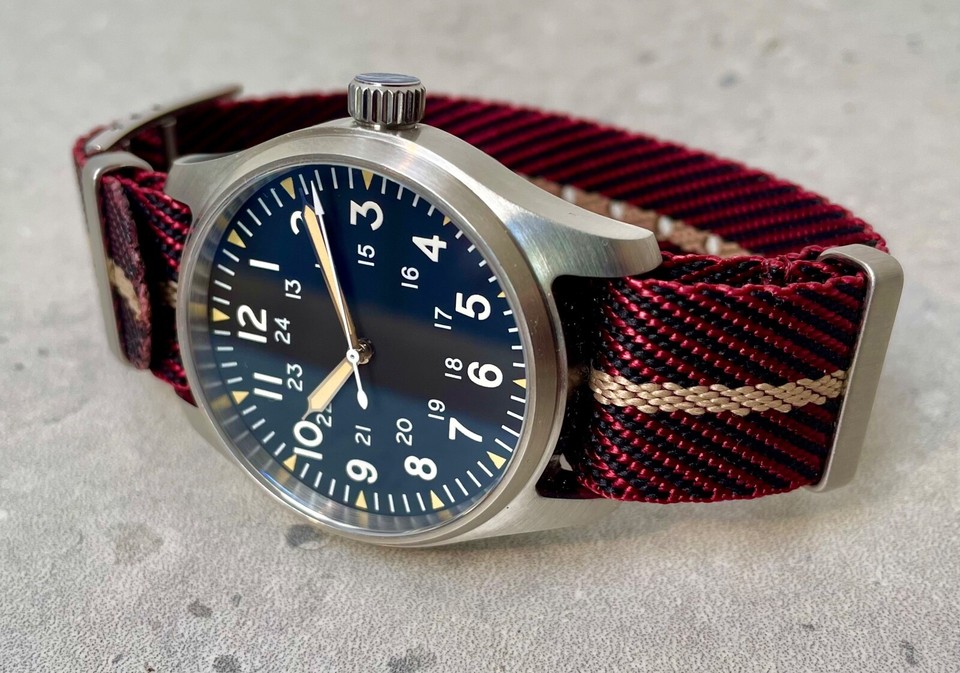 Retro Military style G10 Field Watch - Seiko NH35 Automatic movement ...