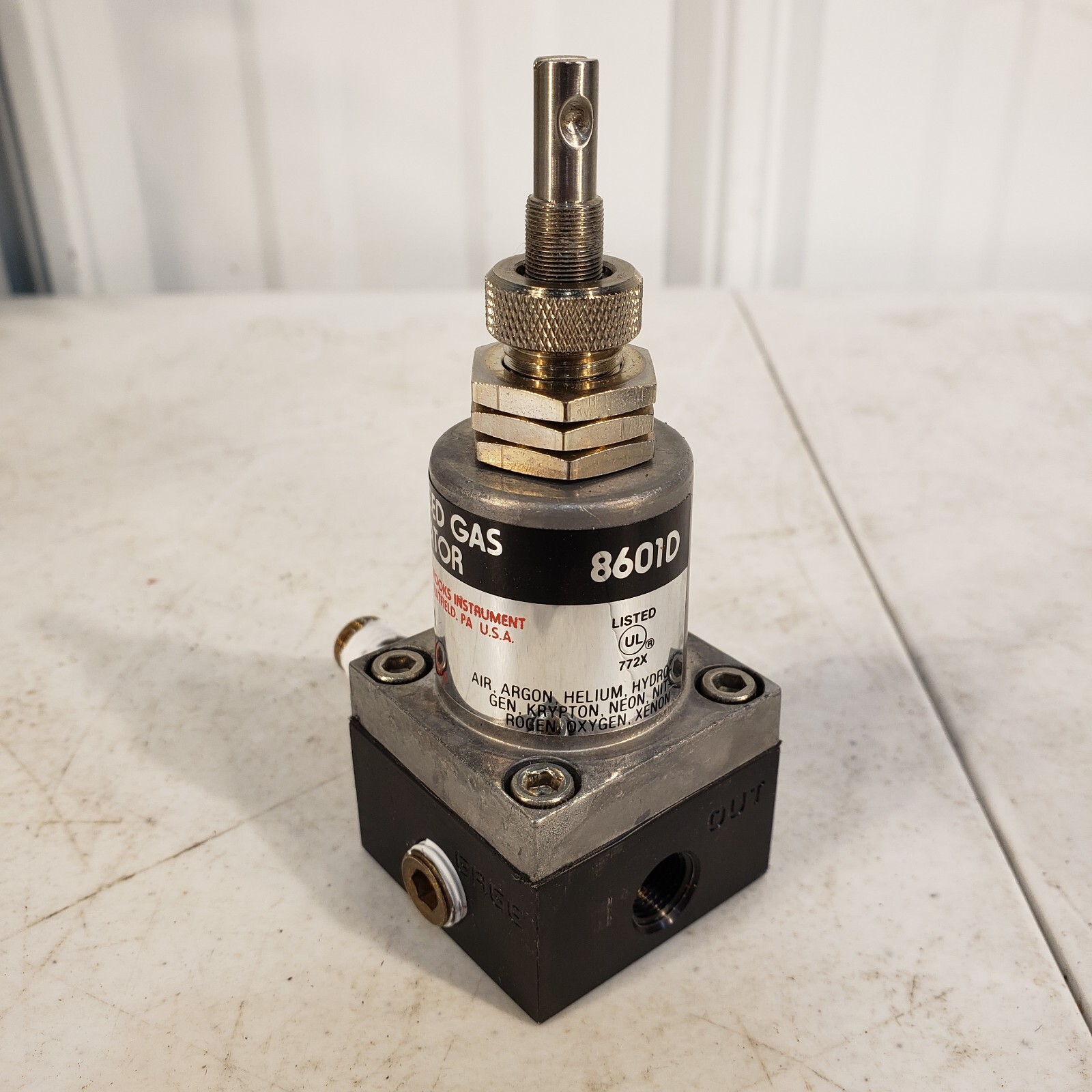 Brooks Instruments 8601D Compressed Gas Regulator 62323132 - for sale ...