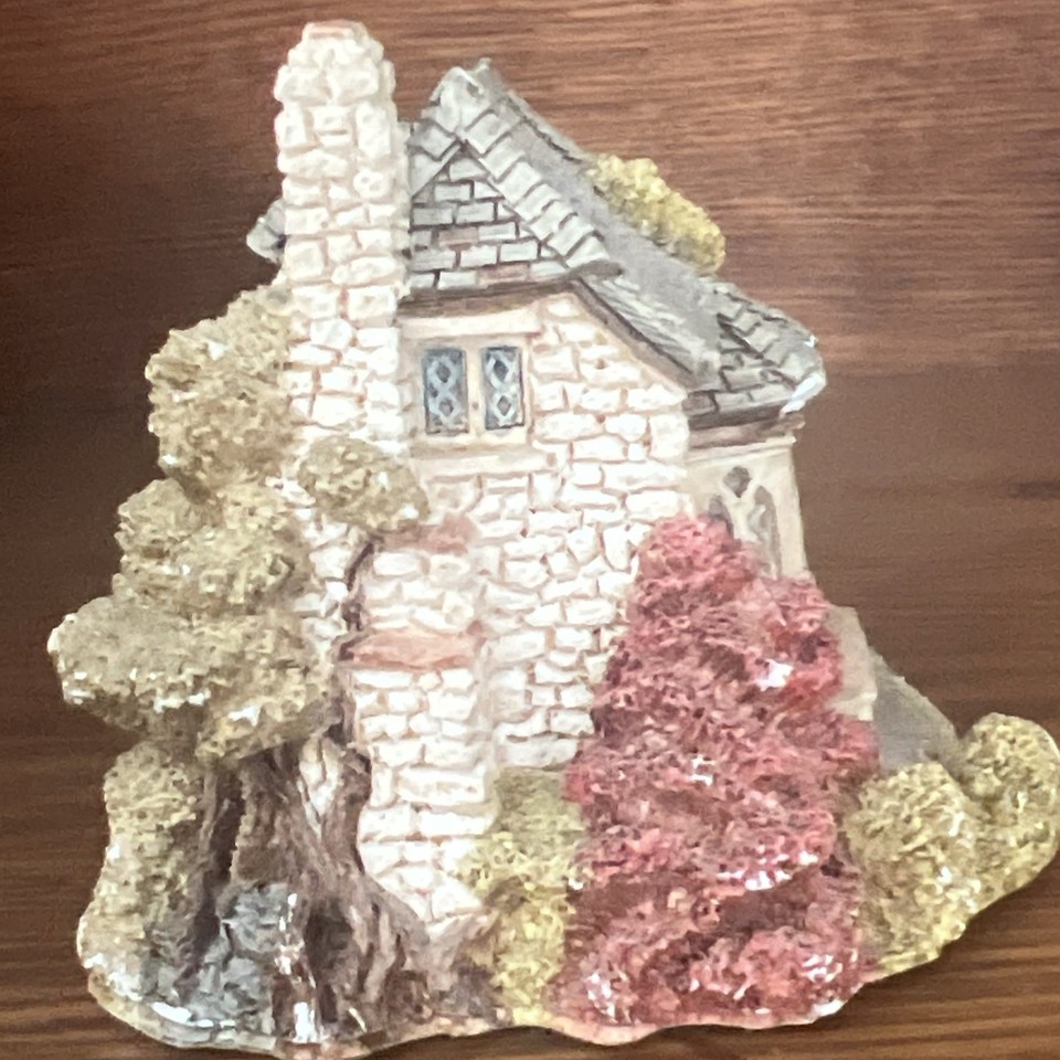 Lilliput Lane Miniatures “ The Briary “ Made In England | eBay