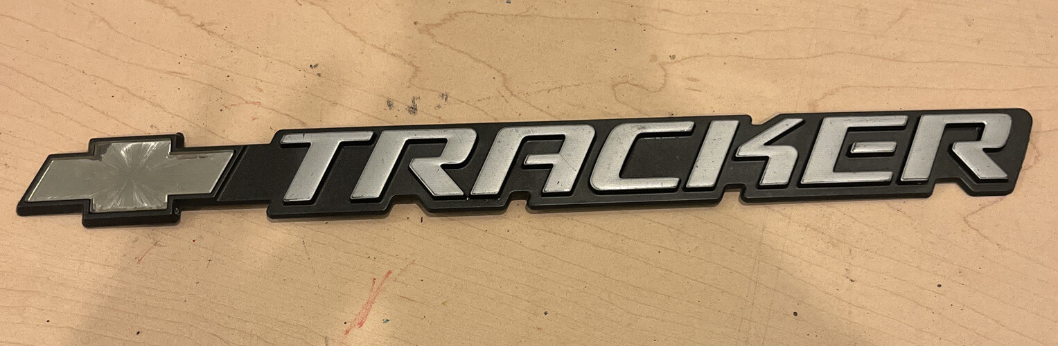 99 02 04 Chevrolet Tracker Door Emblem OEM 30021370 for sale online | eBay