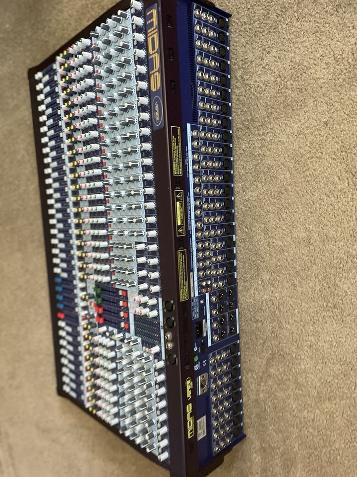 Midas Venice 320 32-Channel Analog Mixing Console (E097) | eBay