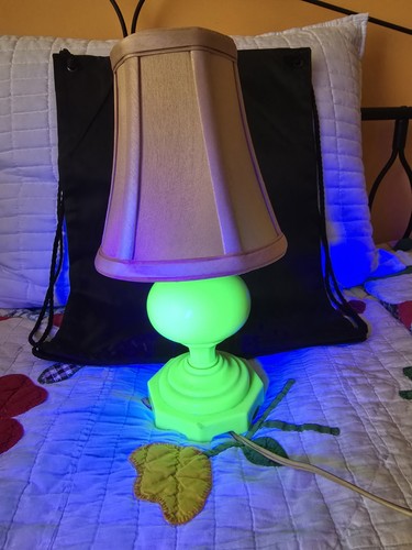 Vintage Jadeite Uranium Glass Lamp All Original Works! | eBay