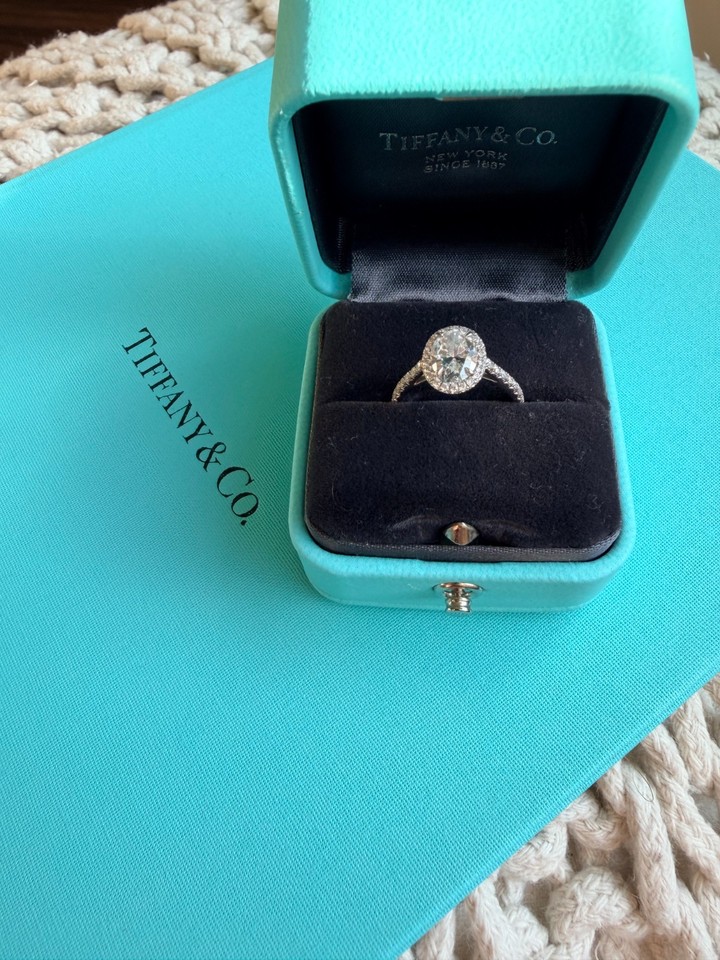 Tiffany & Co Soleste Oval 1.13 Carat Diamond Halo Platinum Ring ...