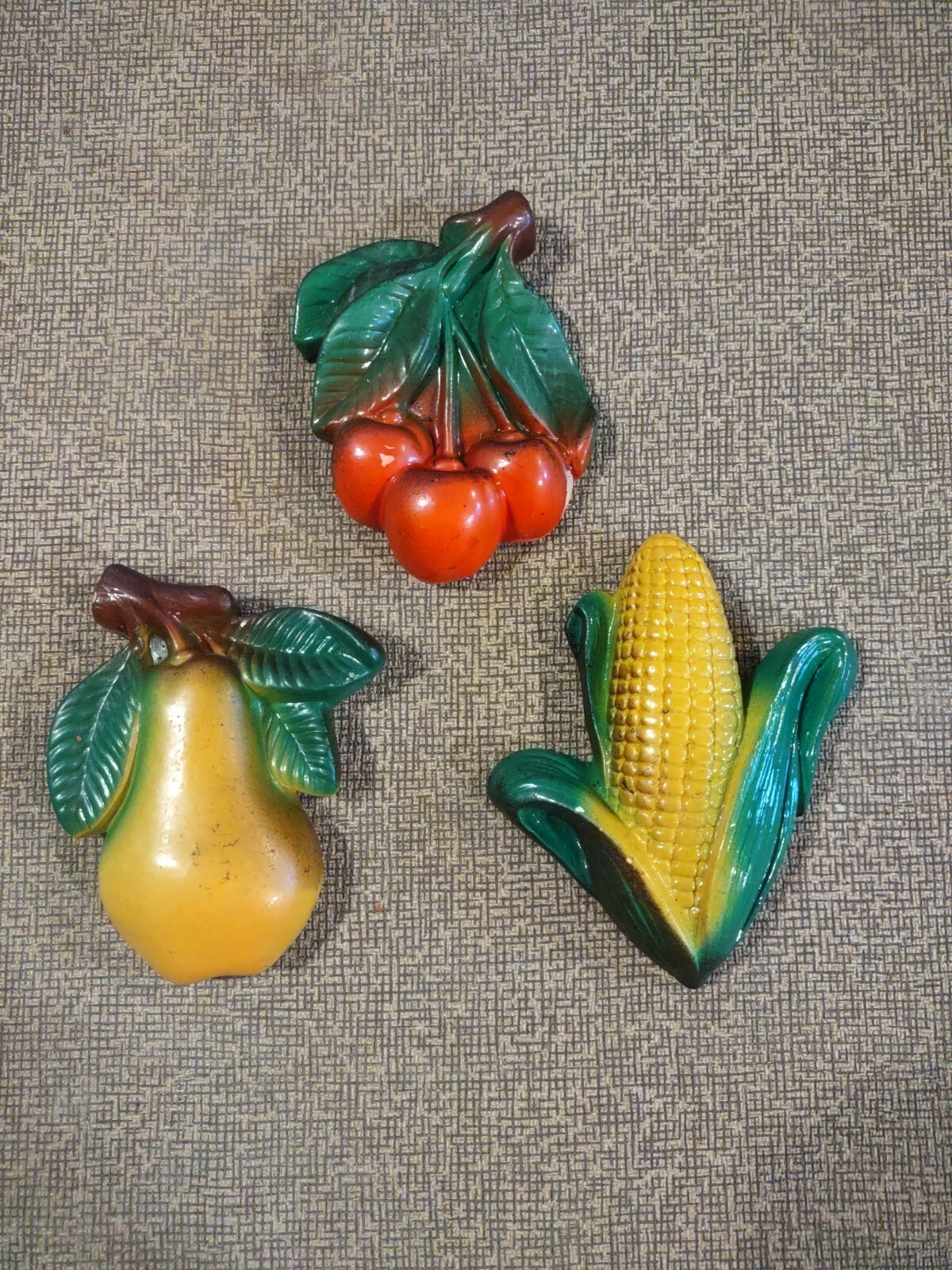 3 Vintage Kitchen Décor Chalkware Fruit Vegetables Plaque Wall Hanging ...