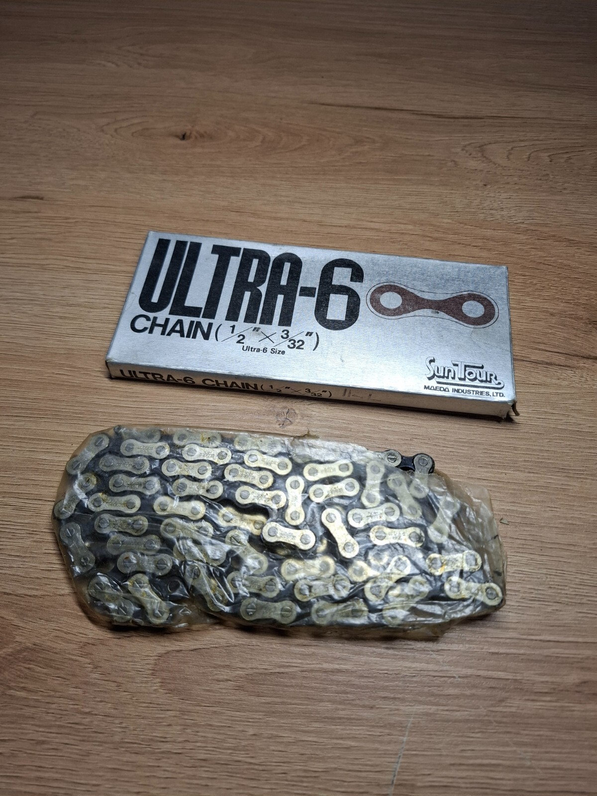 Retro Bicycle Parts NOS Suntour Ultra-6 Chain Size: 1/2" x 3/32" 114 ...