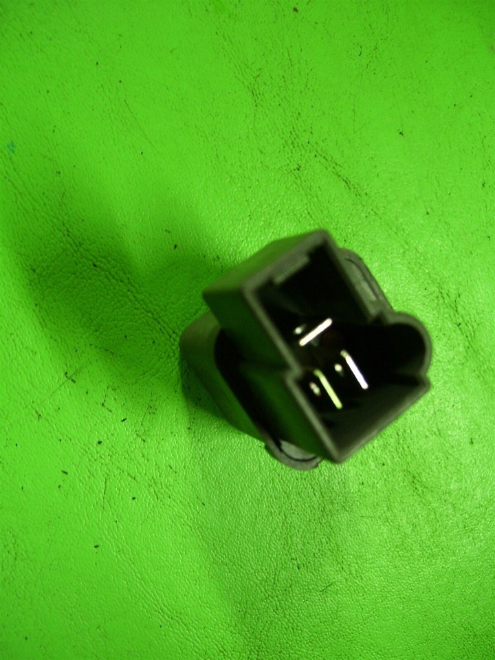 85 300ZX Z31 2+0 Turbo DARK GRAY Relay 3-Pin oem NISSAN | eBay