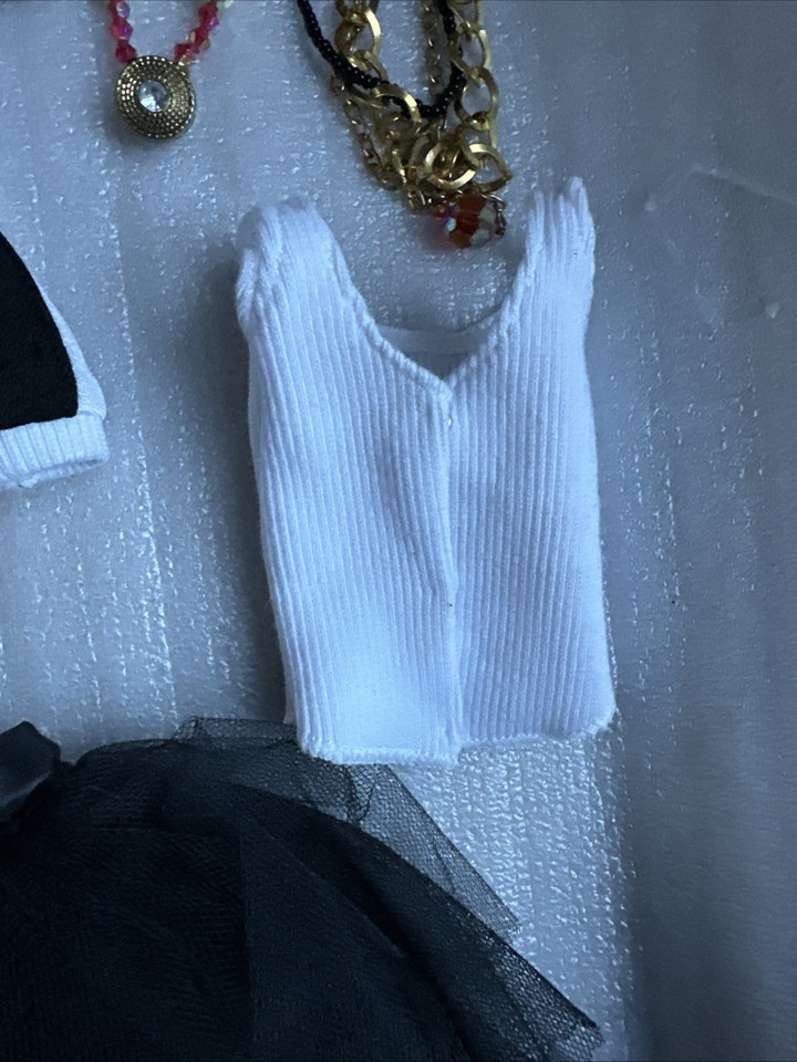 TONNER ELLOWYNE WILDE 2009 ELLOWYNE INVISIBLE INK 16” Fashion Doll ...