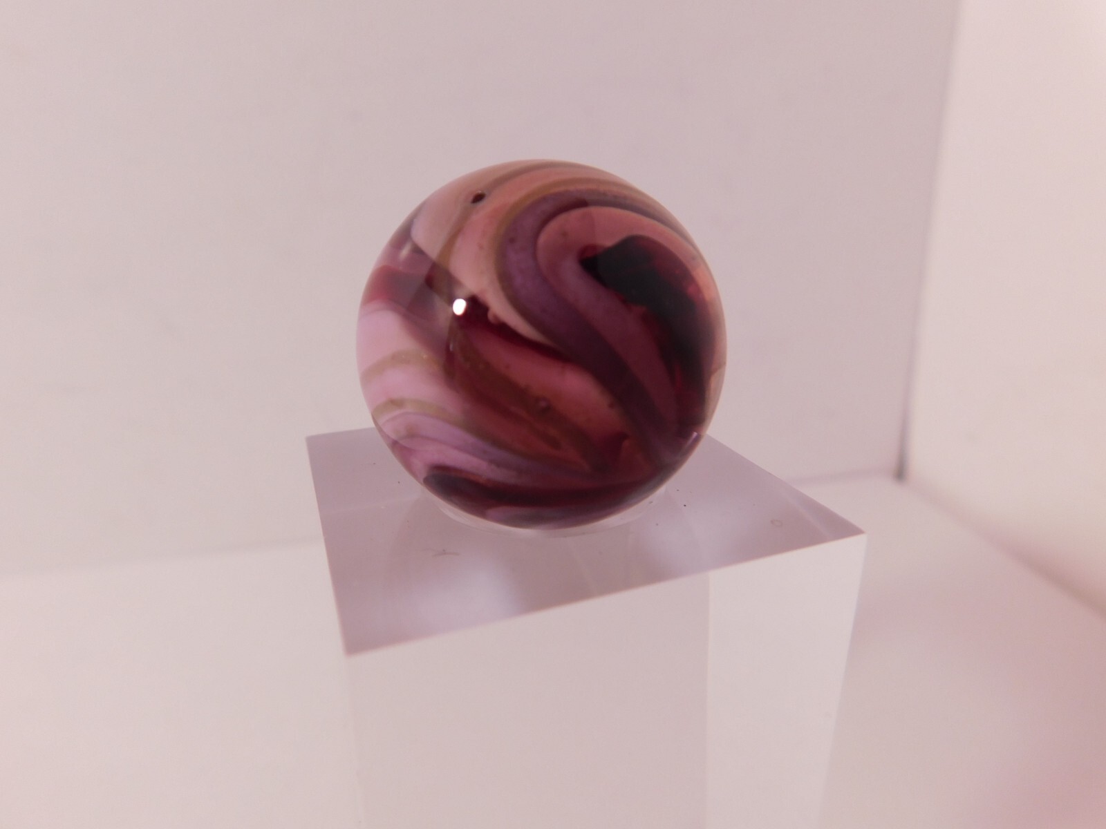 A Charming NEW John Hamon Miller Handmade Swirl 24MM = 7/8" Dia Art ...
