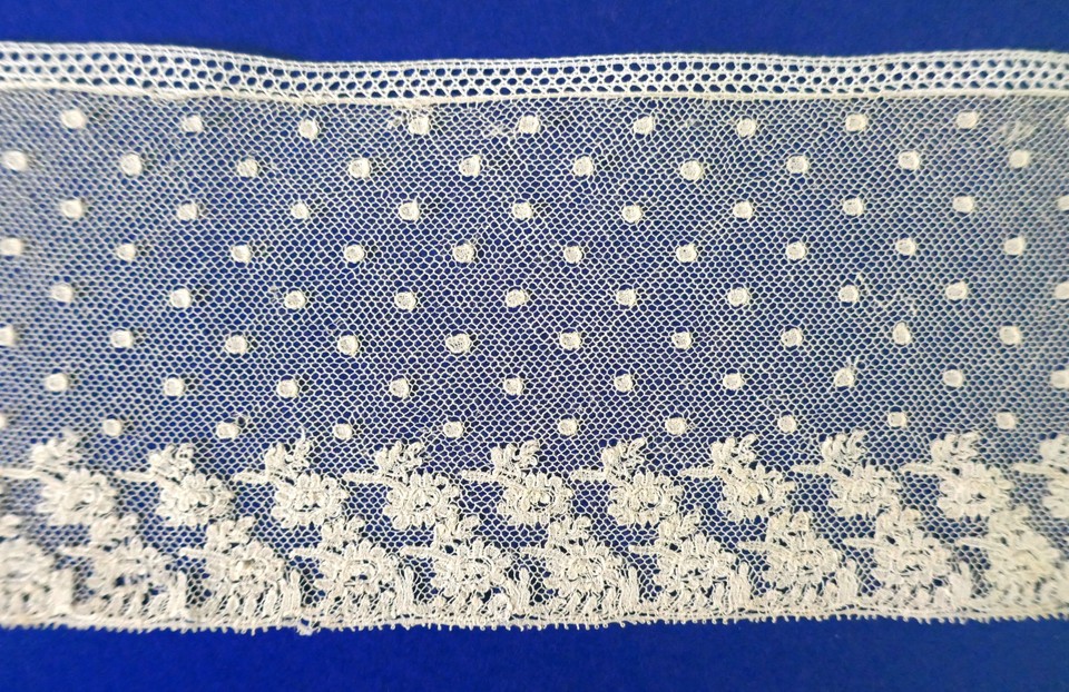 A 44" (111.5cm) LENGTH OF LILLE POINT LACE & SIMILAR LENGTHS | eBay UK