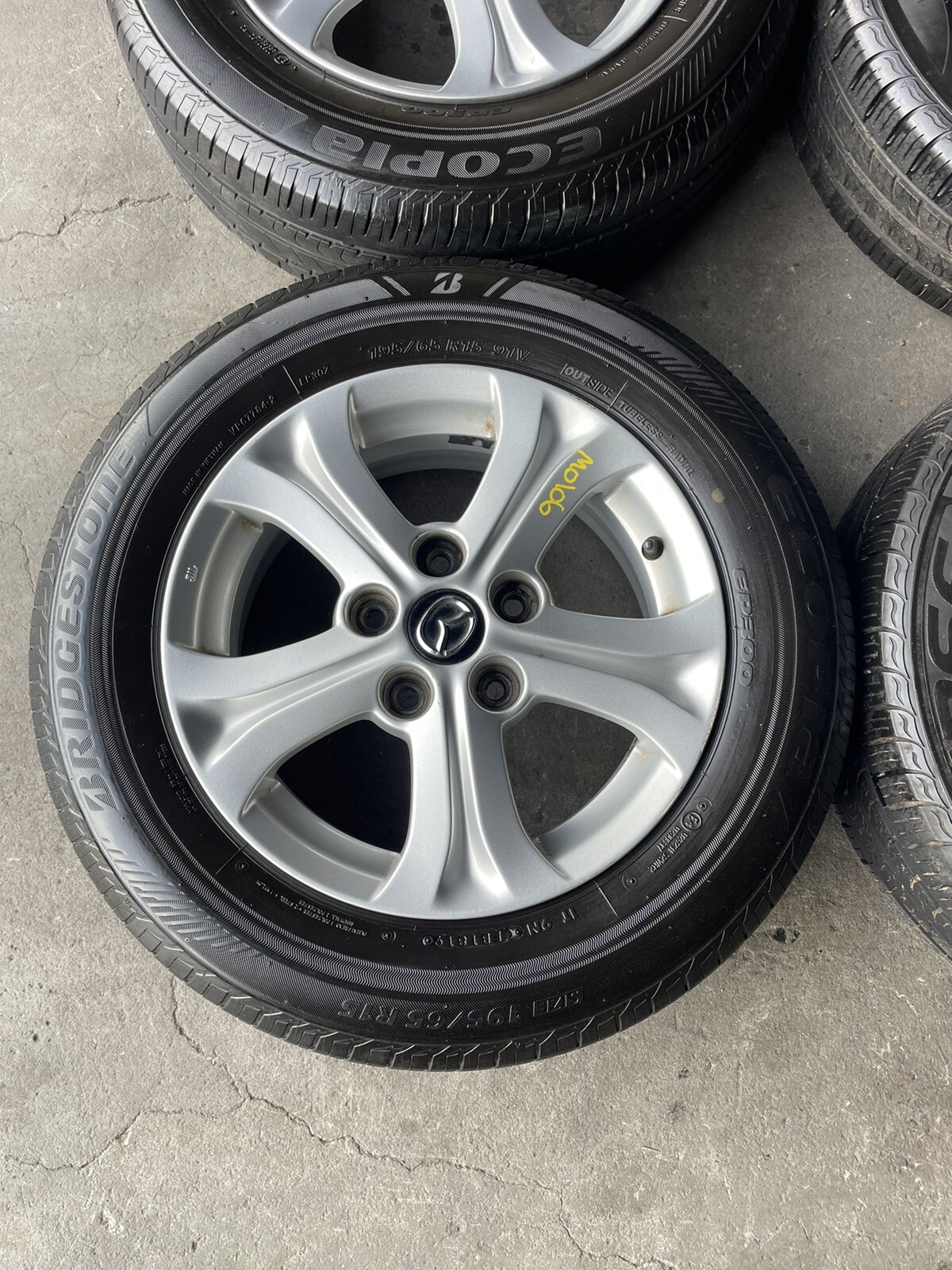 MAZDA 3 ALLOY MAG WHEELS / RIMS AND TYERS SET 15X6.0IN BL 06/09 06/14 ...