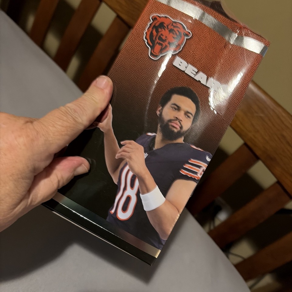 McFarlane 2024 CALEB WILLIAMS CHASE PLATINUM 7" Chicago Bears Damaged ...
